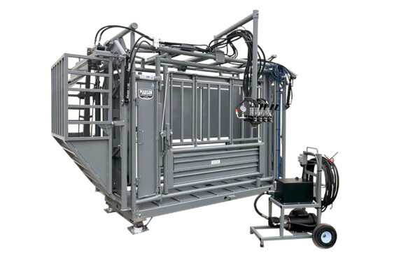 Bison Hydraulic Chute - Pearson Livestock Equipment