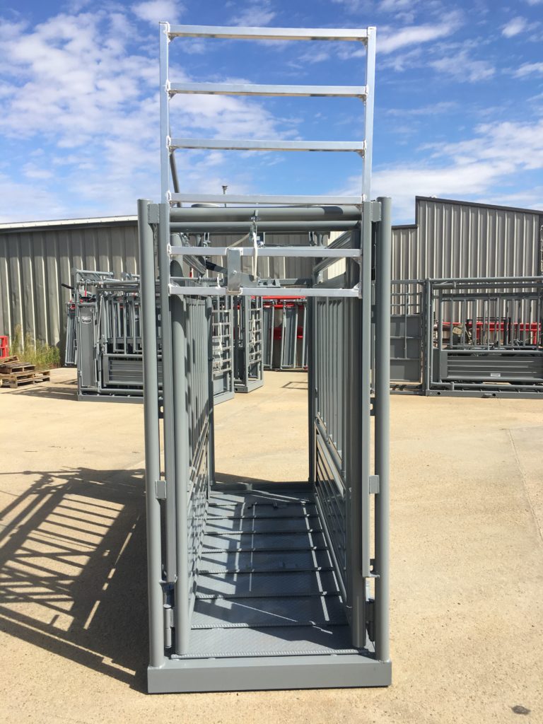 Aluminum Tailgate - Pearson Livestock Equipment